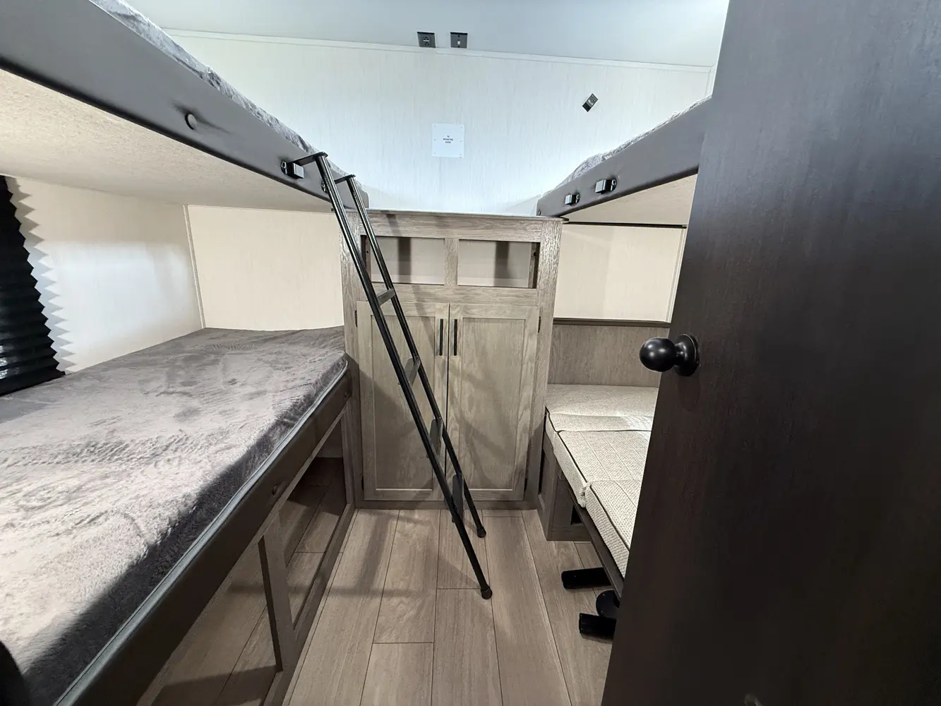 Cherokee Alpha Wolf Travel Trailers - Forest River RV