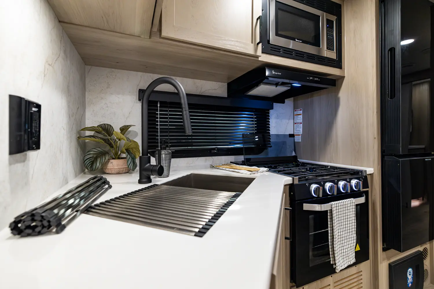 Rockwood Ultra Lite Travel Trailers - Forest River RV