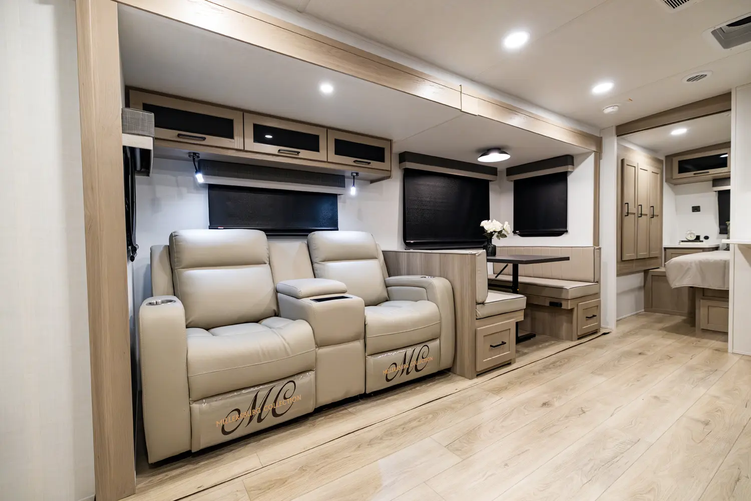 Rockwood Ultra Lite Travel Trailers - Forest River RV